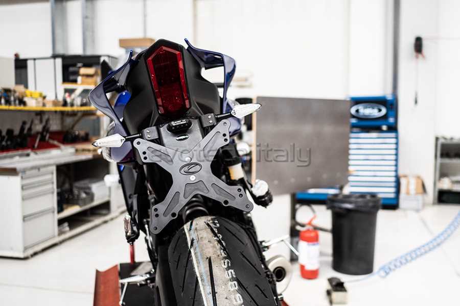 Tail tidy Yamaha R7 '21-'24